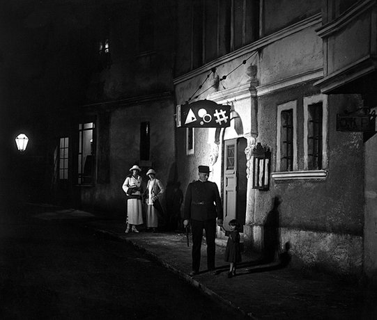 Die Straße | filmportal.de