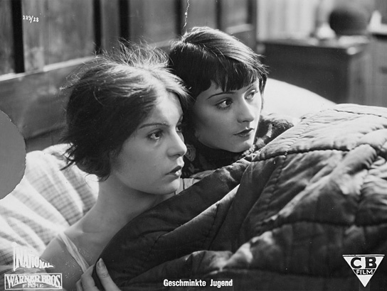 Geschminkte Jugend | filmportal.de