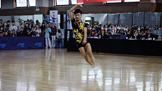 The Runaway Troupe of the Cartesian Theater | filmportal.de